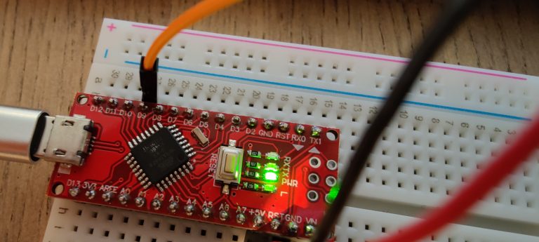 Lab – Het Sweep Servo voorbeeld – Arduino Nano programmeren – Junior IOT